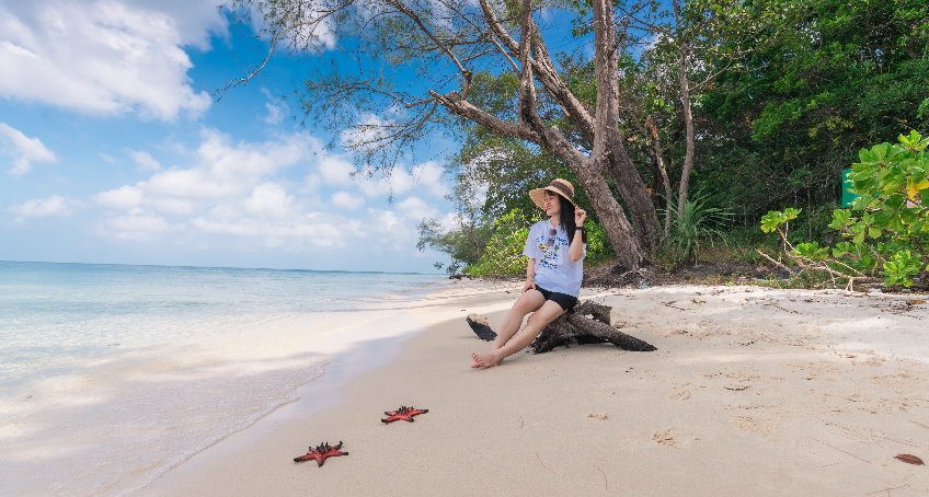 Enviroment in Palawan | Royal Suites Port Barton